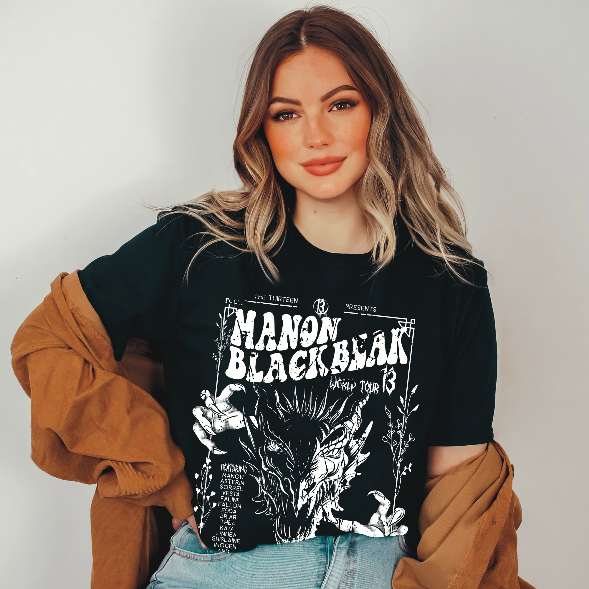 MANON BLACKBEAK TSHIRT | THRONE OF GLASS MERCH – Caffeineandcurses